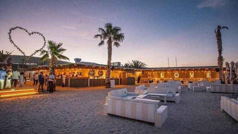 The Best Beach Restaurants in Cape Town