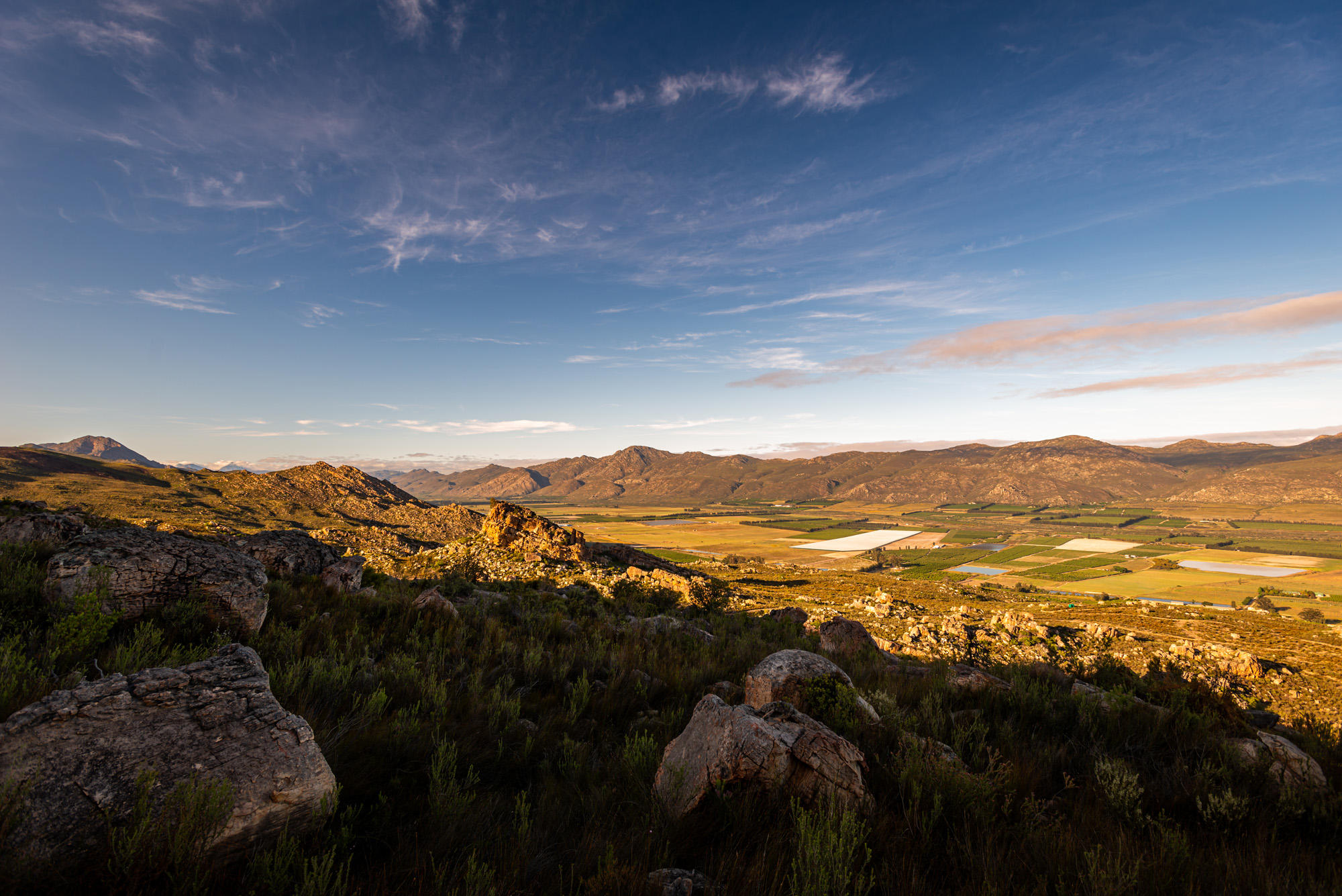 10 Must-Visit Hiking Trails with Waterfalls and Rock Pools